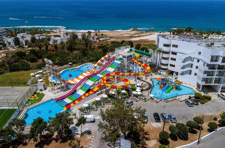 SPLASHWORLD Leonardo Laura Beach & Splash Resort vanaf 1072,-