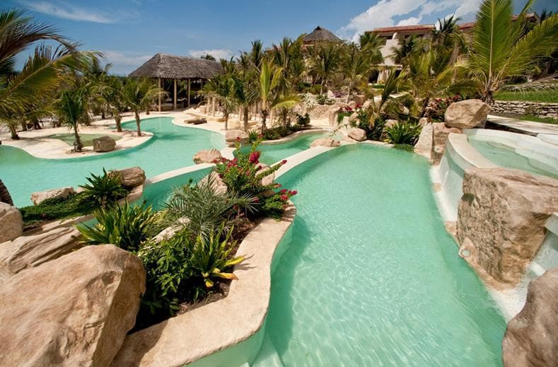 Swahili Beach Resort vanaf 1577,- (Kust, Kenia) - TravelHunter