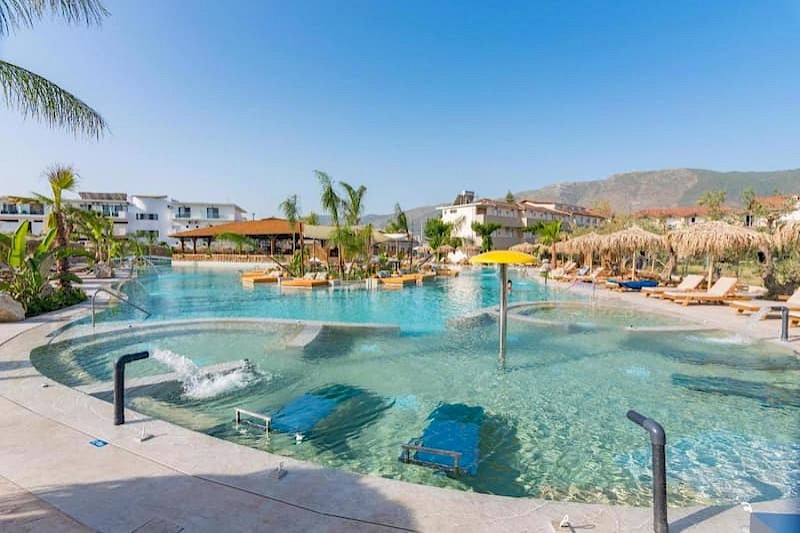 Letsos Hotel vanaf 499,- (Zakynthos, Griekenland) - TravelHunter